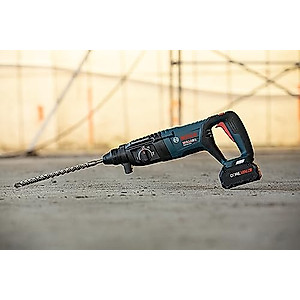 BOSCH GBH18V-26DK24 18V EC Brushless SDS-plus® Bulldog™ 1 In. Rotary Hammer Kit with (2) CORE18V® 8 Ah High Power Batteries