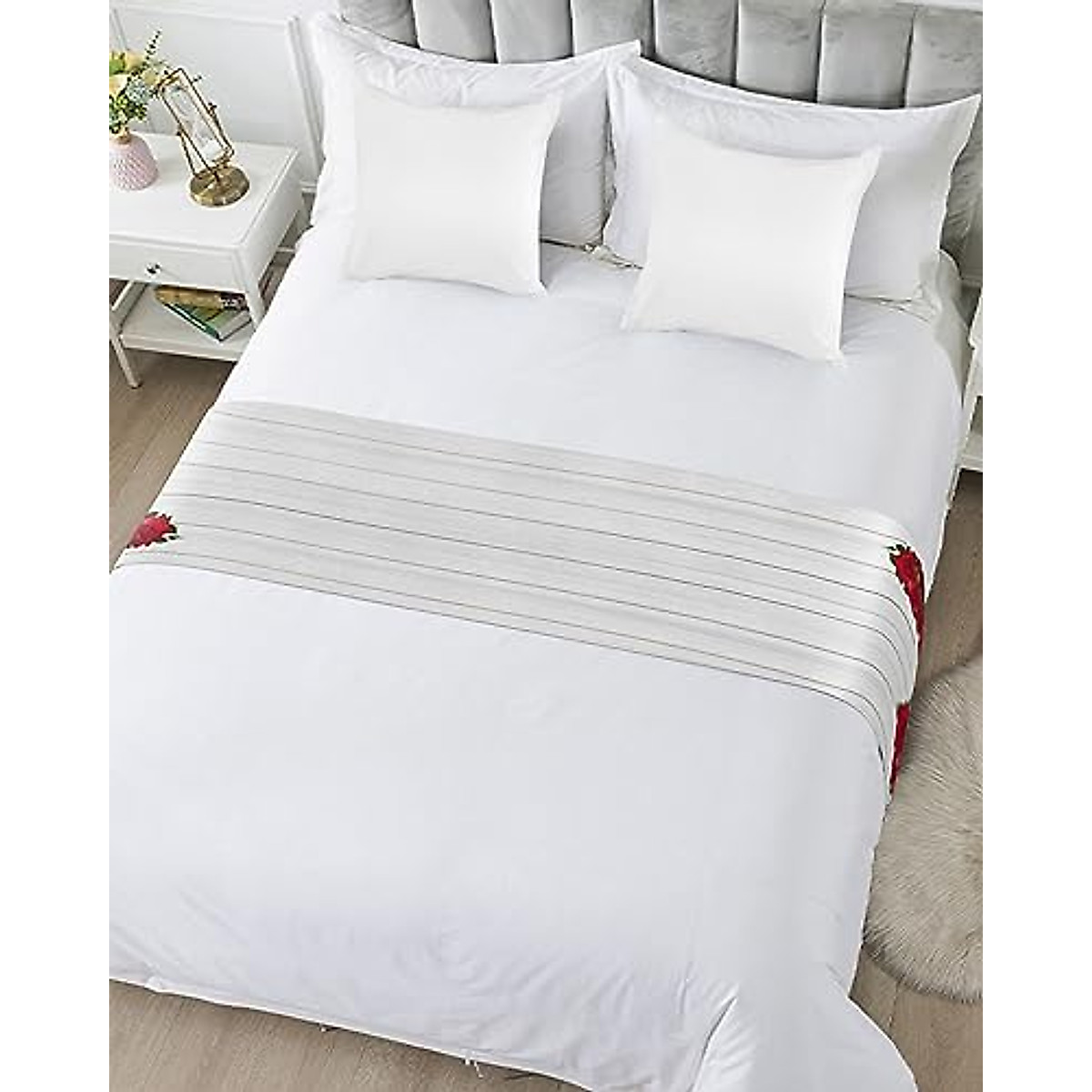 SSEVITEY Bed Runner Scarf Women's Day Red Rose High Heels Rustic Wooden Board Bedding Scarves for Queen Size Foot of Beds,Spring Floral Bed Decorative Scarf for Bedroom Hotel and Wedding Room