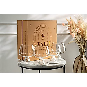 GLASSIQUE CADEAU Venice Goblet Cocktail Glasses for Gin Tonic, Aperol Spritz,Sangria | Modern Glassware Collection | Set of 4 | 17 oz Light Borosilicate Glass Balloons for Home Bar Drinks