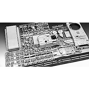 Revell RV03279 Kit 1:35 - Panzerhaubitze 2000 Plastic Model, Green, 1/35