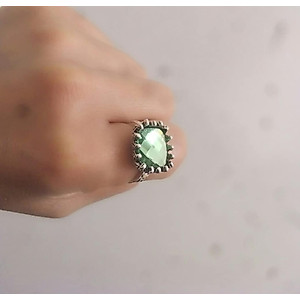 WDIYIEETN Vintage Silver Mint Green Moonstone Ring 925 Sterling Silver Retro Princess Square Cut Green Moonstone Diamond Prehnite Gemstone Wedding Engagement Ring (9)