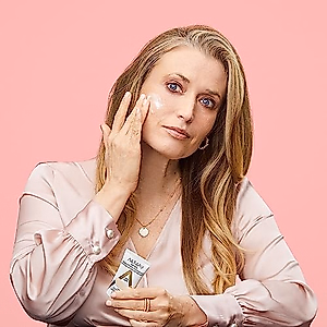 Almay Anti-Aging Foundation, Smart Shade Face Makeup with Hyaluronic Acid, Niacinamide, Vitamin C & E, Hypoallergenic-Fragrance Free, 050 Fair, 1 Fl Oz (Pack of 1)