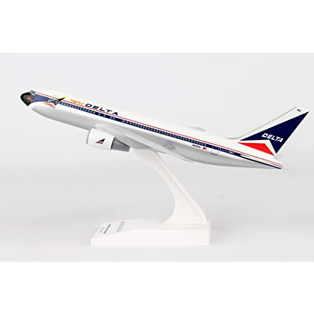 Daron Skymarks Delta Airlines Boeing 767-200 SKR910 1:200 Scale Spirit of Delta Colors