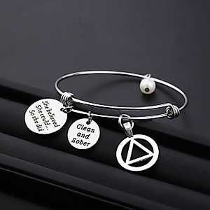 BLEOUK Alcoholics Anonymous Recovery Gift AA Gift Forever Grateful I’m Not Dead Addiction Recovery Gift Sobriety Gifts Celebrate Sobriety Birthday Anniversary