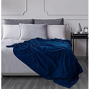 Utopia Bedding Fleece Blanket King Size Navy Lightweight Fuzzy Soft Anti-Static Microfiber Bed Blanket (90x102 Inches)