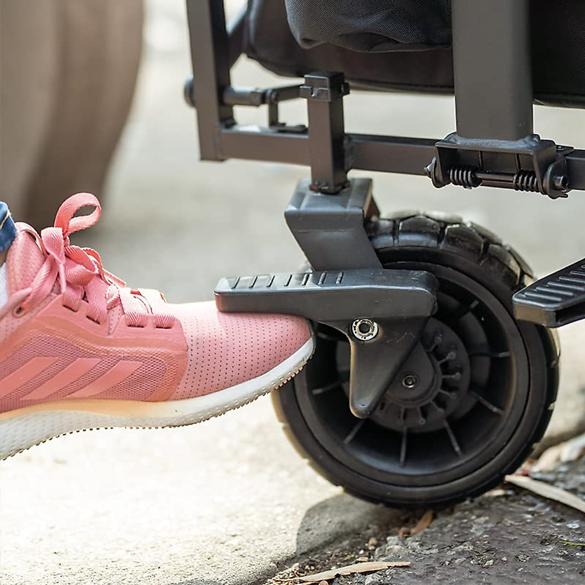 WHITSUNDAY Collapsible Folding Garden Outdoor Park Utility Wagon Picnic Camping Cart with 8“ Bearing Fat Wheel and Brake (Standard Size(Plus+) 8" Wheels with Tailgate (Beige)