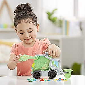 Play-Doh Wheels Dumpin' Fun 2-in-1 Garbage Truck Toy, with Stinky Scented Garbage Compound and 3 Additional Cans, Preschool Toys for 3 Year Old Boys and Girls and Up, Non-Toxic (Amazon Exclusive)
