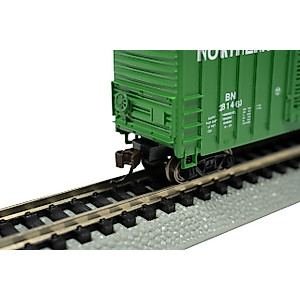 Bachmann Trains - HI-Cube Box CAR - Burlington Northern #281460 - N Scale Silver