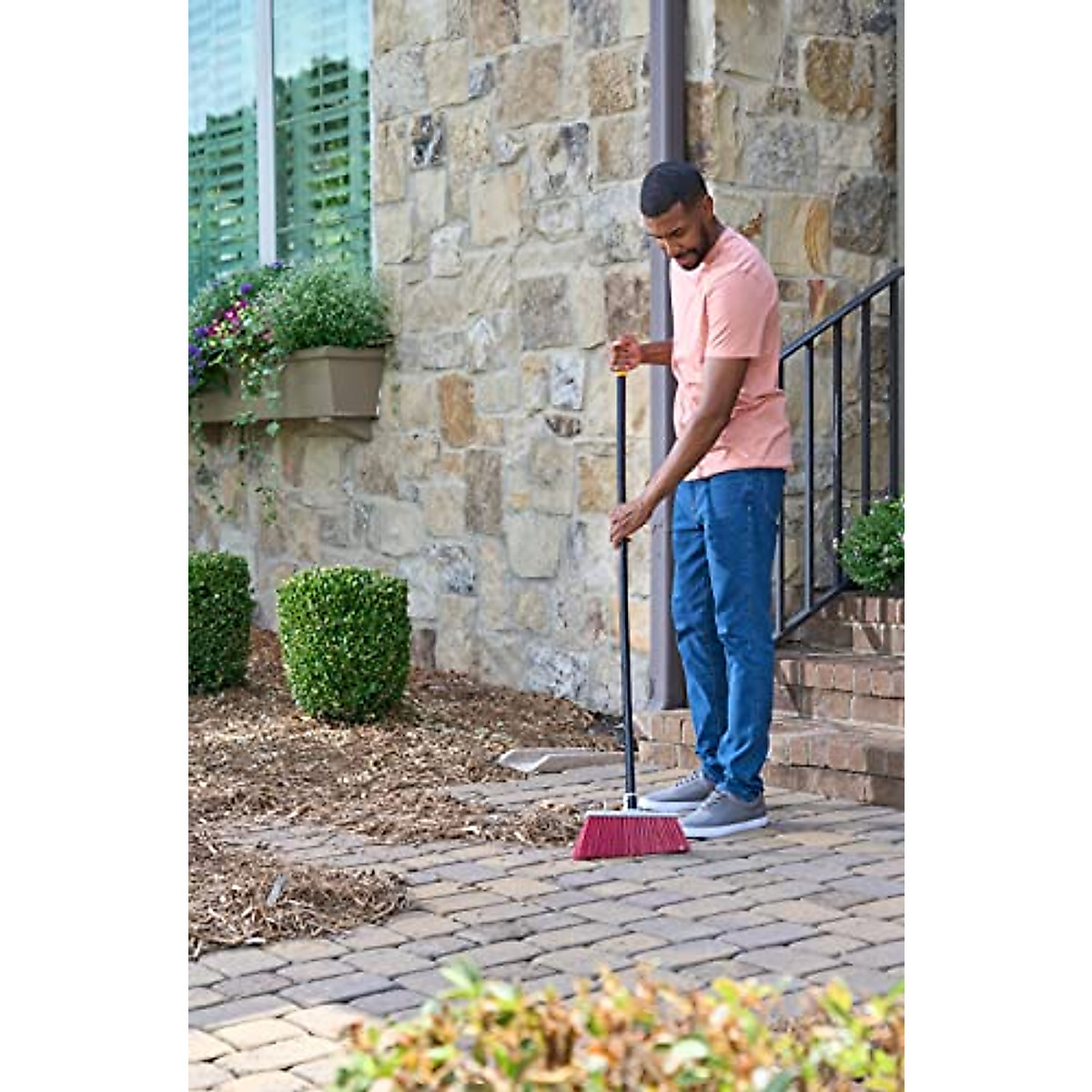 Rubbermaid Commercial Lid, for Round Food Storage Container, Yellow, Fits 12-22 Qt. Containers, Pack of 6