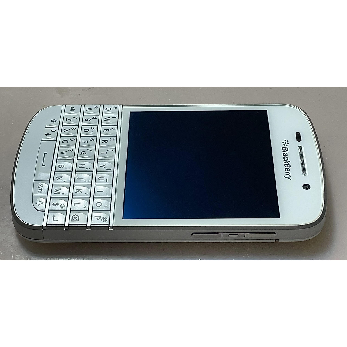 Blackberry Q10 SQN100-1 16GB Unlocked GSM Dual-Core Smartphone w/ 4G LTE Also in USA - White