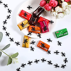 Jovitec 300 Pieces Fake Ants Prank Plastic Black Ant Bugs Joke Toys Realistic Insects for Halloween Party Favors Decoration Props