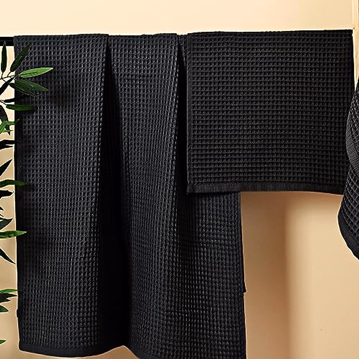 Püskül - 4 Pieces Waffle Towel Sets for Bathroom, Premium Organic Turkish Cotton 2 Hand Towels 2 Bath Towels Set (Black)