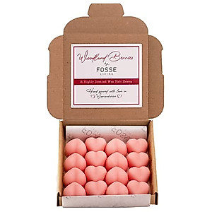 Woodland Berries Wax Melts 16 Pack | Strong Scented Heart Shaped Soy Melts | Up to 96Hr of Scent Per Box | Hand Poured in The UK | Vegan & Plastic Free Long Lasting Candle Alternative