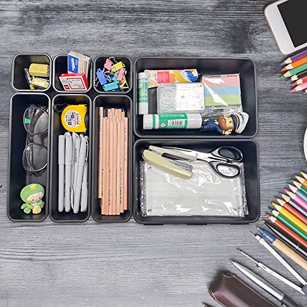 Arriart Desk Drawer Organizer Tray - Thickened &Unbreakable with 3 Sizes,Plastic Drawers Organizer for Kitchen Bathroom Makeup Office Vanity Bedroom Dresser(Black16 Pack)