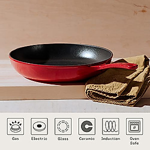 Made In Cookware - Enameled Cast Iron Skillet - Red - Exceptional Heat Retention & Durability - Professional Cookware - Crafted in France - Induction Compatible