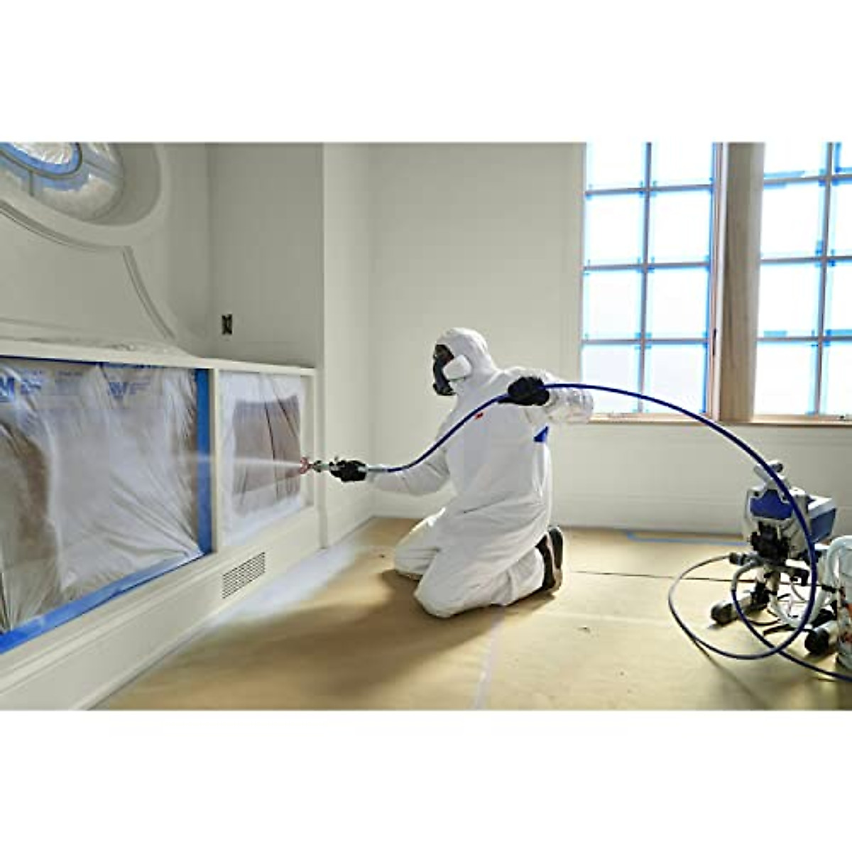 3M Hand Masker Advanced Masking Film, 99 in x 90 ft, Static Cling Keeps Film in Place, Prevents Liquids From Bleeding Through, Flake Resistant, For Indoors & Outdoors Use, 1 Roll (AMF99)