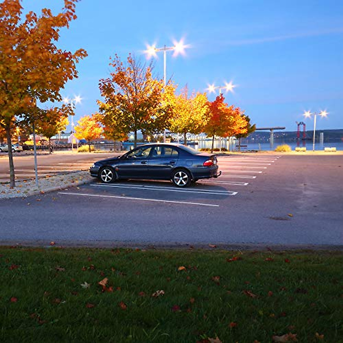 SZGMJIA 150W Parking Lot Lighting, 22,500 Lumen Super Bright 5000K Daylight White Replaces 600W Halide LED Street Lights Shoebox Pole Lights with photocell for Stadium Parking Lot Roadways