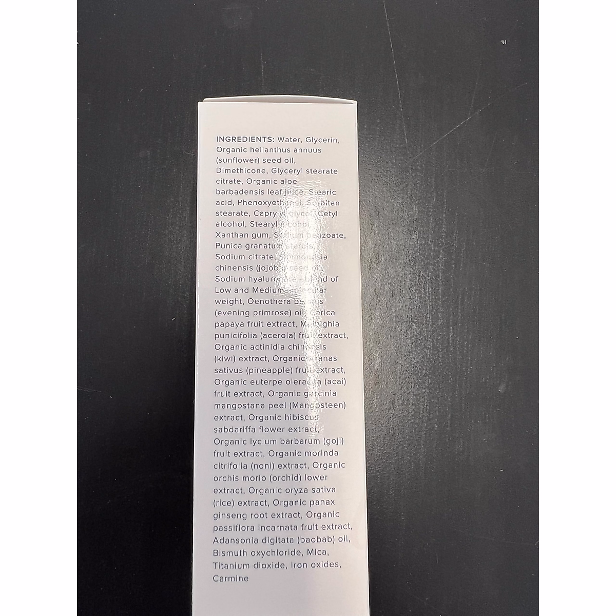 Illuminating Rose Gold Facial Serum Elixir with hydrating Aloe and Hyaluronic Acid for a light highlighting Primer - Natural makeup or no makeup look with dewy finish (2 oz.)