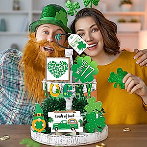 12 Pieces St. Patrick's Day Tiered Tray Decor Wooden Shamrock Decorations Table Wooden Gnome Heart Irish Sign Farmhouse Natural Wood Sign for Home Kitchen Bar Decoration