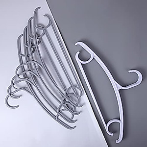 GoodtoU Clothes Hangers 60 Pack Plastic Heavy Duty Clothing Hangers for Everyday Standard Use
