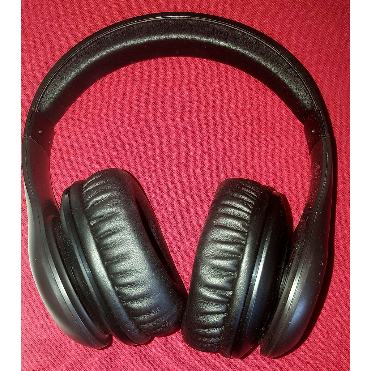 Insignia Wireless Over-The-Ear Headphone