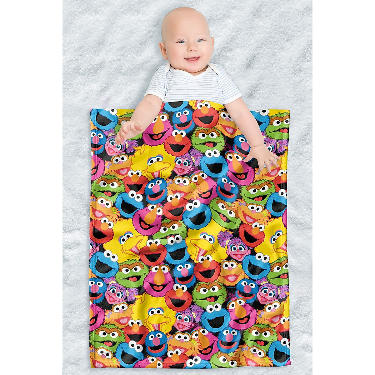 LOGOVISION Sesame Street Lightweight Baby Blanket, 30"X40", Character Head Collage Unisex for Infants Girls & Boys