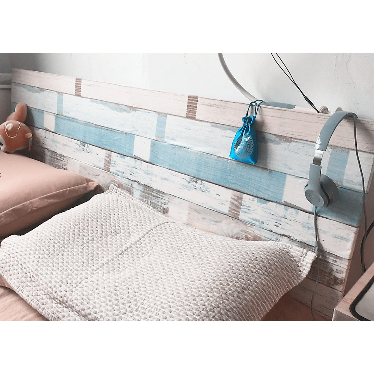 REDODECO Self-Adhesive Wood Grain Adhesive Paper Wood Panel Film Vinyl Shelf Drawer Liner Cabinet Sticker,17.7inch x 100inch