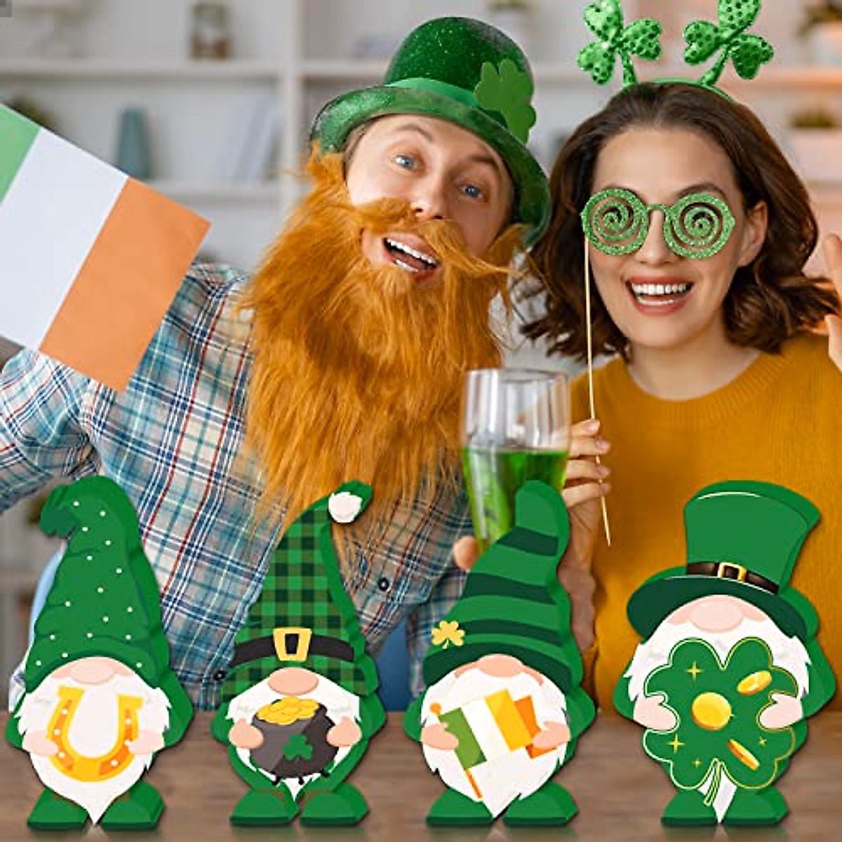 4 Pieces St. Patrick's Day Table Sign Lucky Gnome Wooden Tabletop Decoration Happy St Patricks Day Wood Decor Irish Tiered Tray Décor for St. Patrick's Day Party Table Ornaments