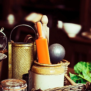 Tomaibaby 3PCS Kids Rolling Pin, 8.9 inch Plastic Dough Roller Mini Rolling Pin Non-stick Rolling Pins for Home Kitchen Fondant Pastry Baking (Random Color)