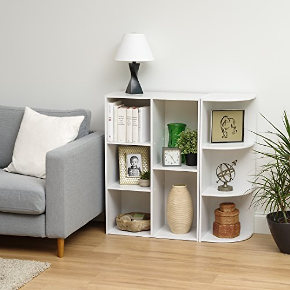IRIS USA Small Spaces Wood, Bookshelf Storage Shelf, Bookcase, 3-Tier - Corner, White,596326
