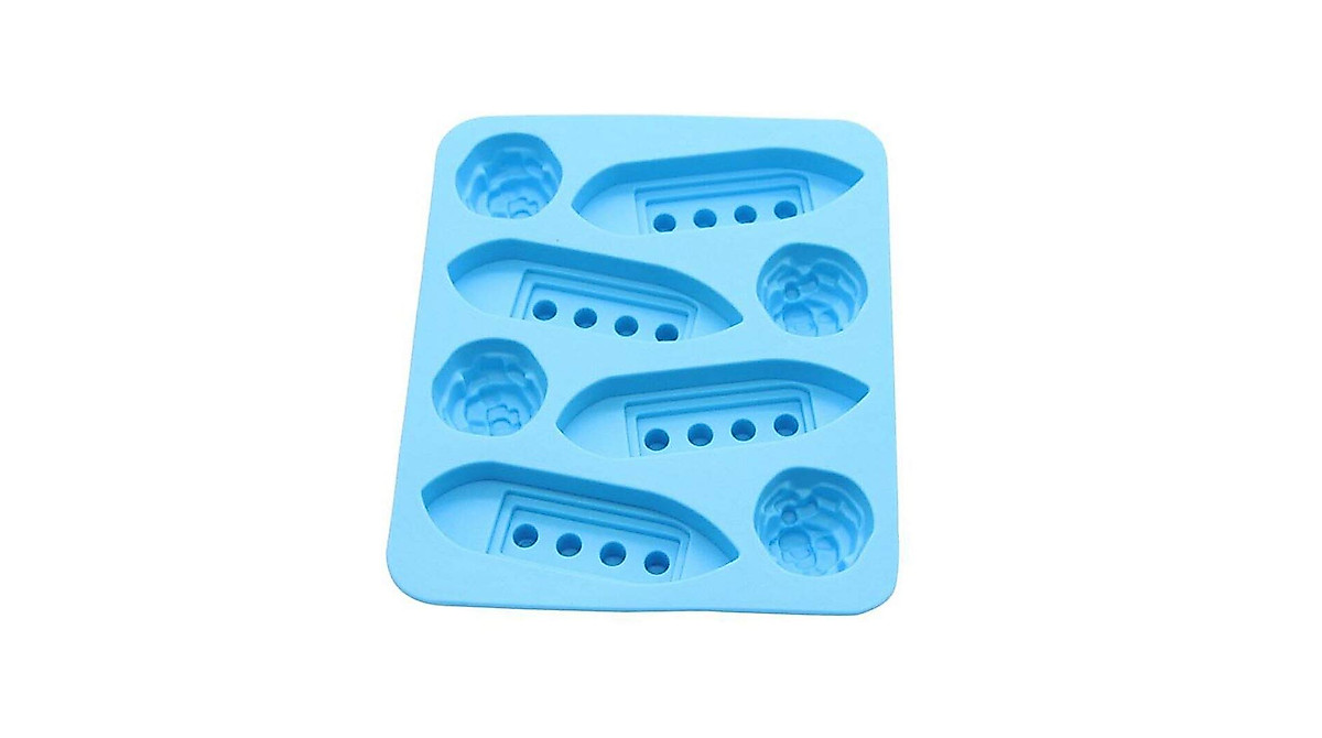 Titanic Shape Ice Tray for Fun Party Drinks