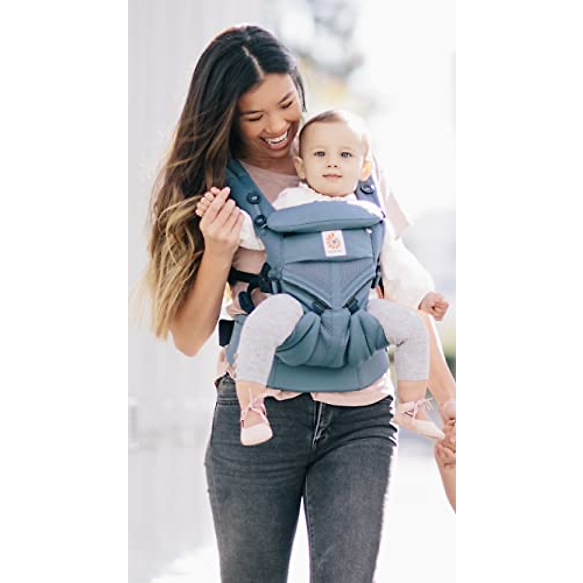 Ergobaby Omni 360 All-Position Baby Carrier for Newborn to Toddler with Lumbar Support & Cool Air Mesh (7-45 Lb), Oxford Blue