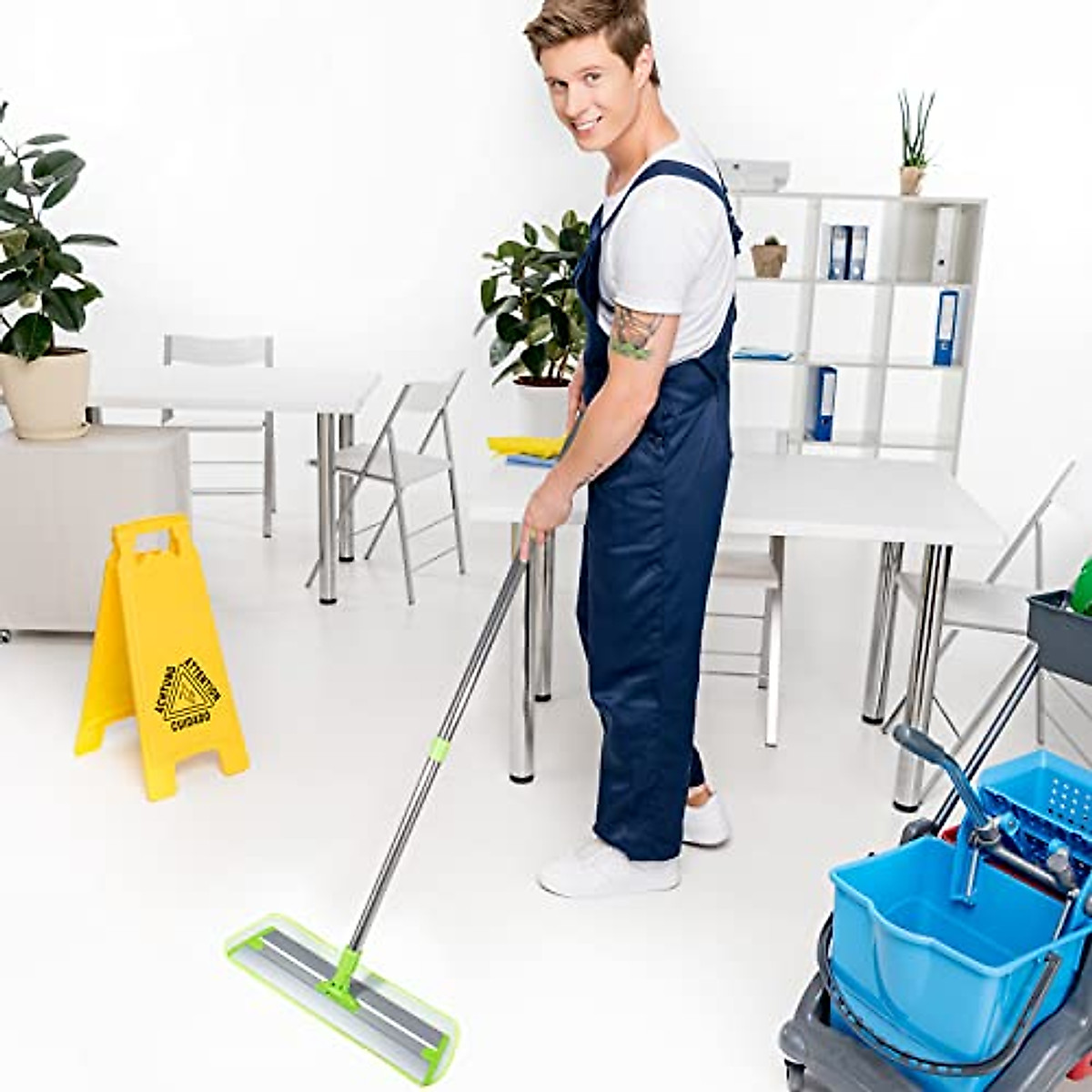 18" Microfiber Mop for Floor Cleaning, Microfiber Floor Mop with 57" Stainless Steel Handle,4 Reusable Washable Mop Pads and Mop Pads Brush,Microfiber Mop for Hardwood,Laminate,Tile,Floor Cleaning