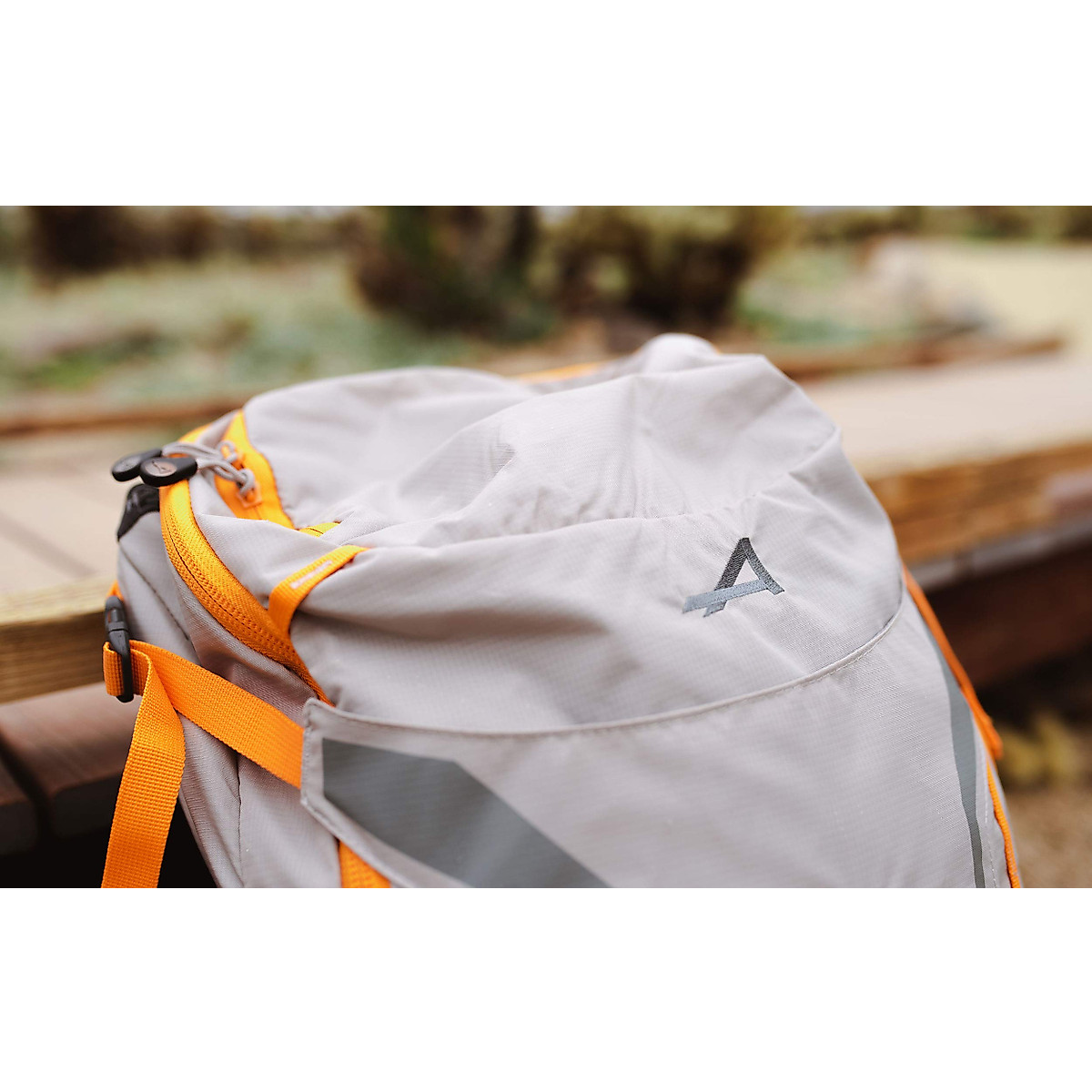 ALPS Mountaineering Gray/Apricot, 40L