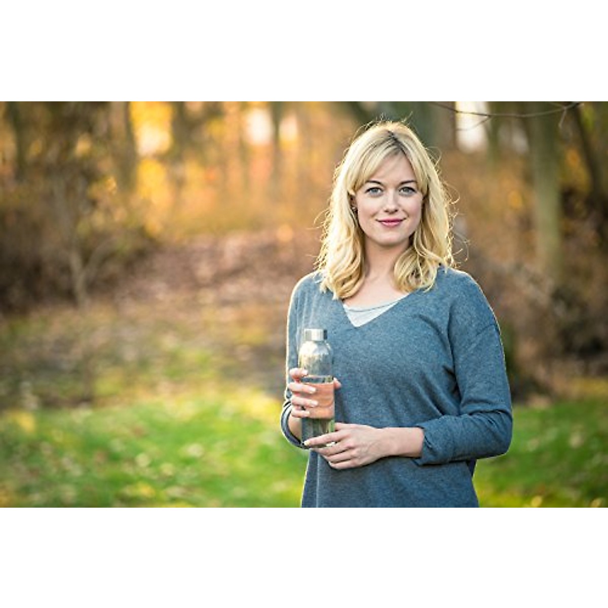 Epica 18 oz Clear Glass Bottles with Lids | Natural BPA Free Eco Friendly , Reusable Refillable Water Bottles for Juicing | Wide Mouth Liquid Storage Containers for Refrigerator | Water Bottle Set of 6