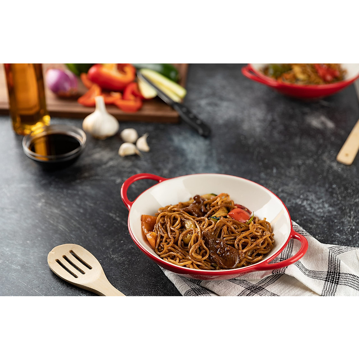 KooK Stir Fry Bowl, Wok Dish, Classic Thai, Ceramic Mini Wok, Stoneware Serving Bowls, For Soups and Pastas, Oven, Dishwasher and Microwave Safe, Cherry Red, 40 oz, Set of 2