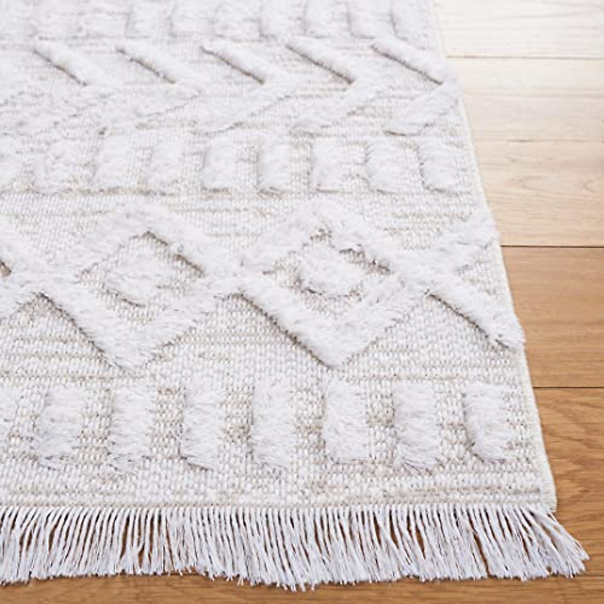 Safavieh Augustine Collection 6'4" x 6'4"Square Ivory/Beige AGT756A Moroccan Boho Rustic Fringe Area Rug