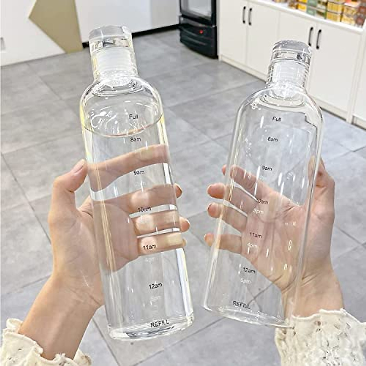 Clear Glass Water Bottles With Time Marker Non-slip Sleeve And Lids, Reusable Glass Drinking Bottles, Drink Water Bottle 17 Oz，Suitable For Drinks, Juices, Sodas, Coke, As Gifts (750ML2PCS)
