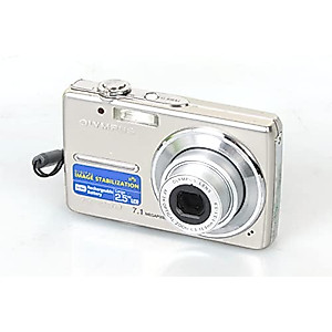Point & Shoot Digital Camera W 2 Batteries, Strap, Memory Card, Charger