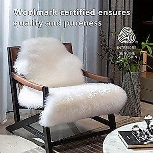 Rustic Home Genuine Sheepskin Rug, ECO-Tan New Zealand Fur Area Rug, Luxury New Zealand Pelts, Naturally Silky Soft Lambskin, Thick & Fluffy, Large for Bedroom & Living Area. (2'x3.25', Ivory)