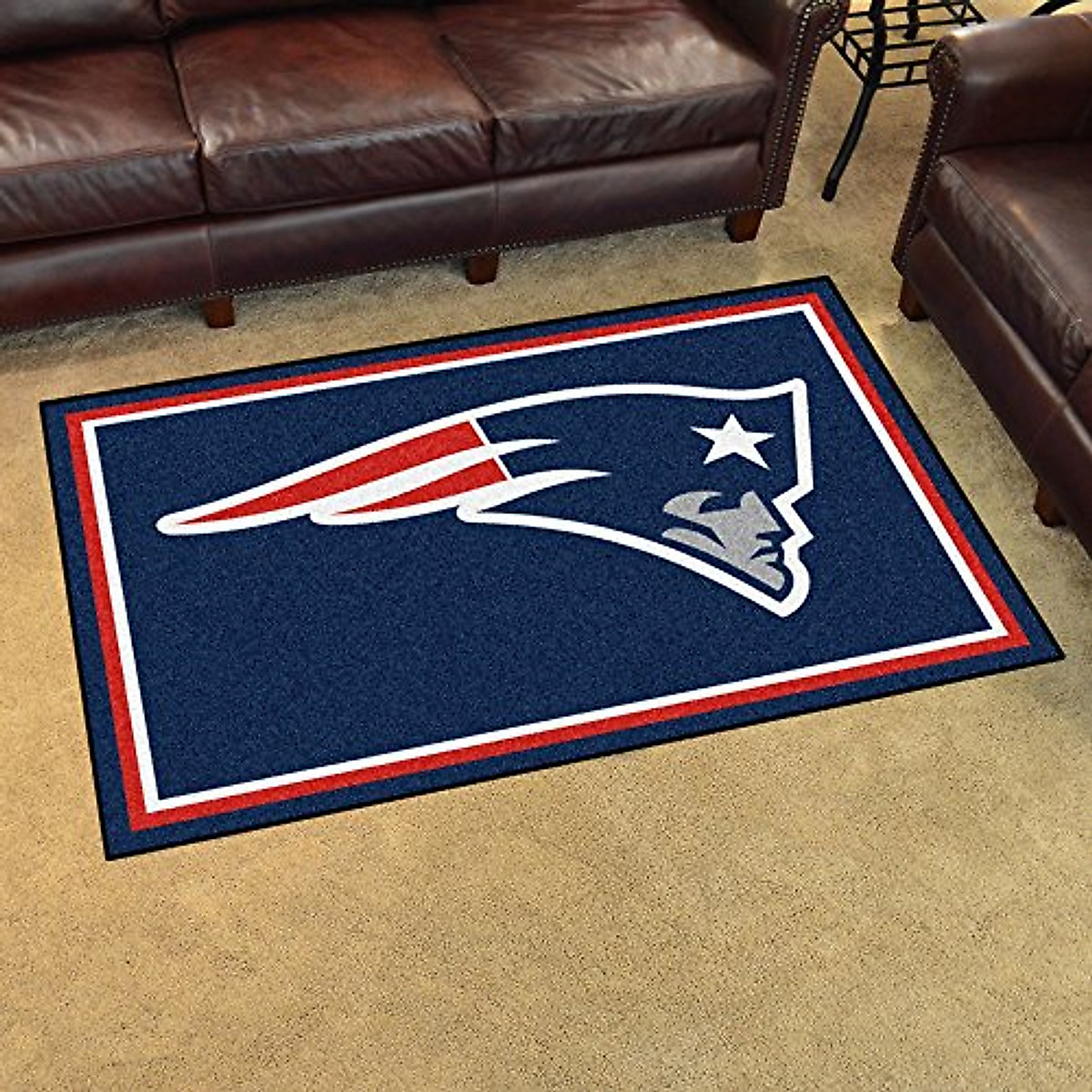 FANMATS 6268 New England Patriots 4ft. x 6ft. Plush Area Rug