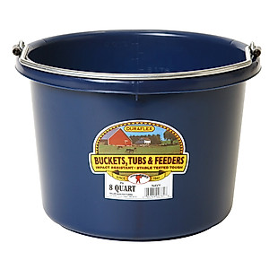 Little Giant® Plastic Animal Feed Bucket | Round Plastic Feed Bucket with Metal Handle | Made in USA | 8 Quarts | Navy