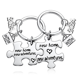 Ralukiia 2024 New Home House Warming Key Chain Going Away Gifts Basket for Friends Moving Welcome Neighbor, Housewarming Presents for New Apartment First Time Homeowners Couple