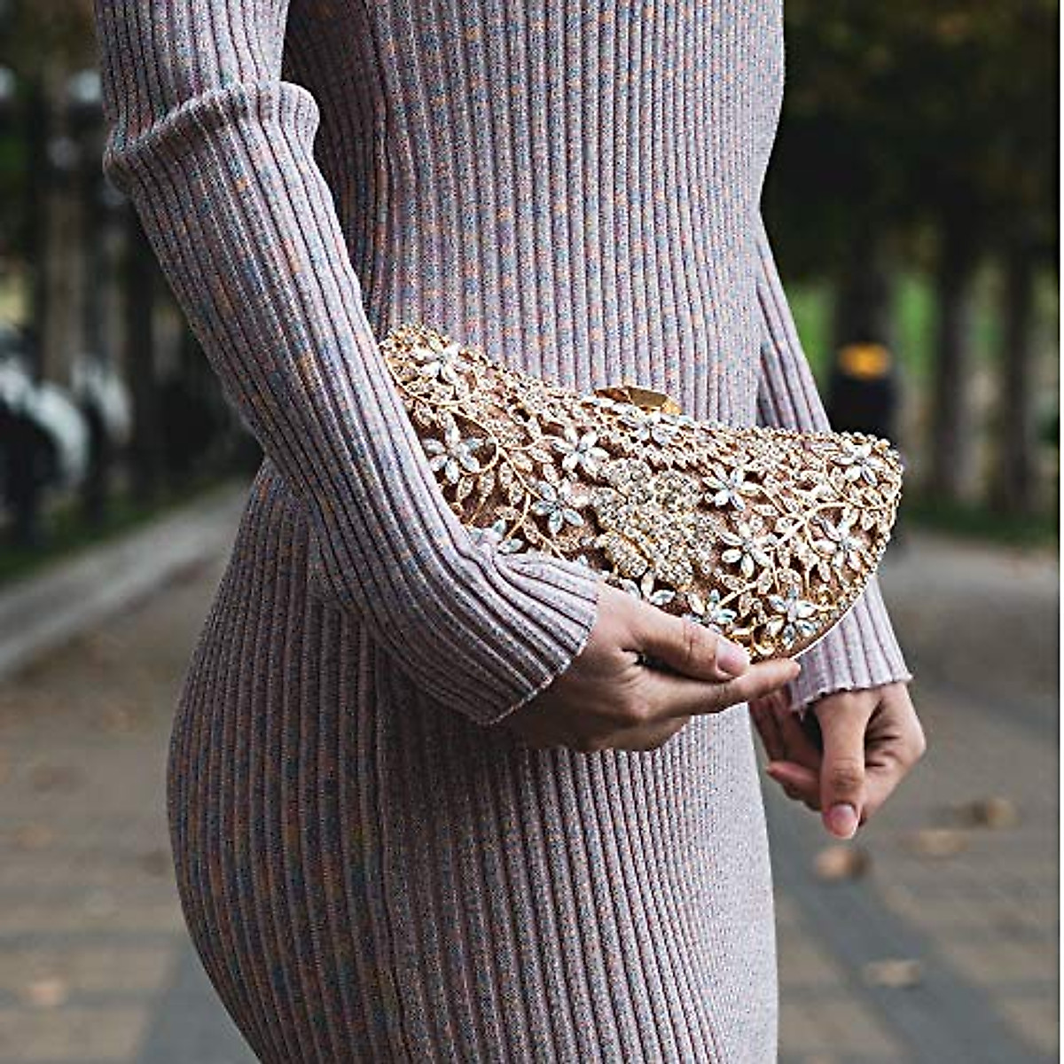 Boutique De FGG Half Moon Women Flower Evening Bags Bridal Crystal Clutch Purse Party Dinner Rhinestone Handbags (Gold)