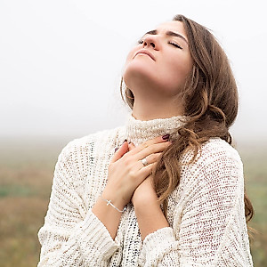 Boniris 925 Sterling Silver Cross Bracelet Womens in Good Faith CZ Chain Bracelet with Cross for Confirmation Anniversary Birthday