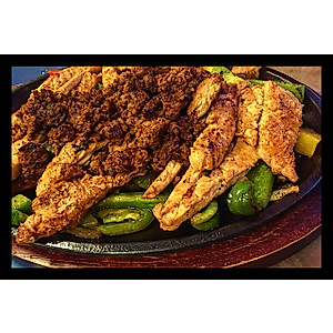 Happy Sales HSGRD-RND95, Large Cast Iron Steak Plate Sizzle Griddle with Wooden Base Steak Pan Grill Fajita Server Plate Household use or Restaurant Supply, 9.5" Diameter