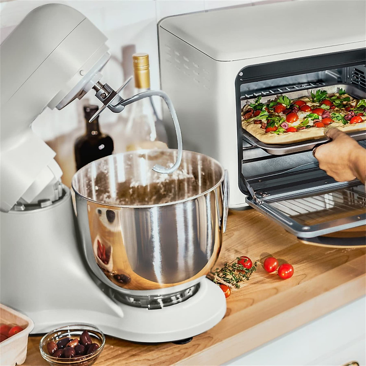 5.3QT Capacity Lightweight & Powerful Tilt-Head Stand Mixer (White)