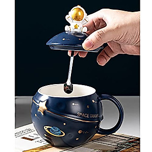 Kawaii Astronaut Cup Space Embossed Planet Mug, Cute Ceramic Coffee Mug, Novelty Mug with Lid and Spoon for Coffee, Tea, Milk, Aesthetic Room Decor Funny Gift Birthday for Girl Boy Women (Dark blue)