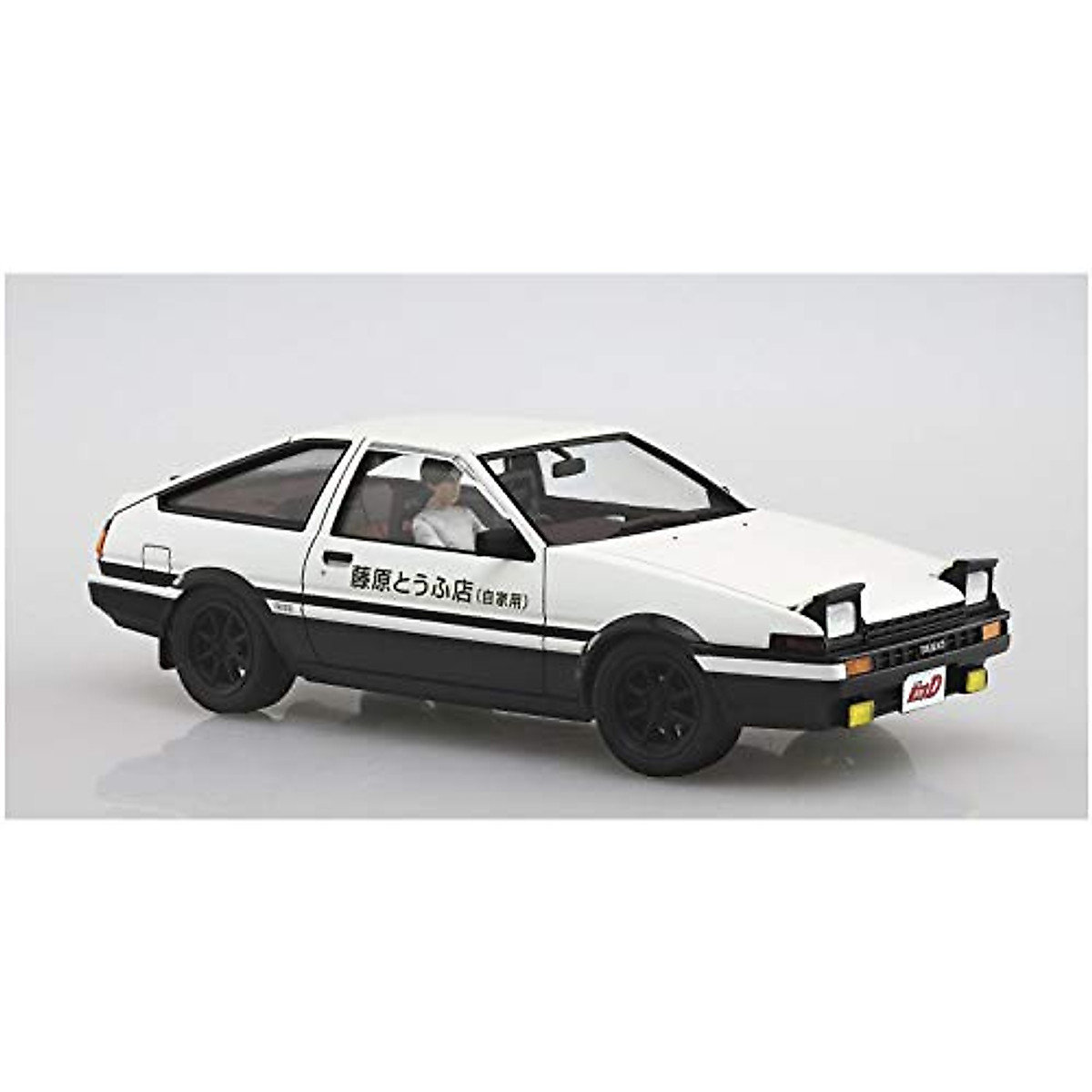 Aoshima Initial D: Fujiwara Takumi AE86 Trueno with Figure 1:24 Scale Model Kit
