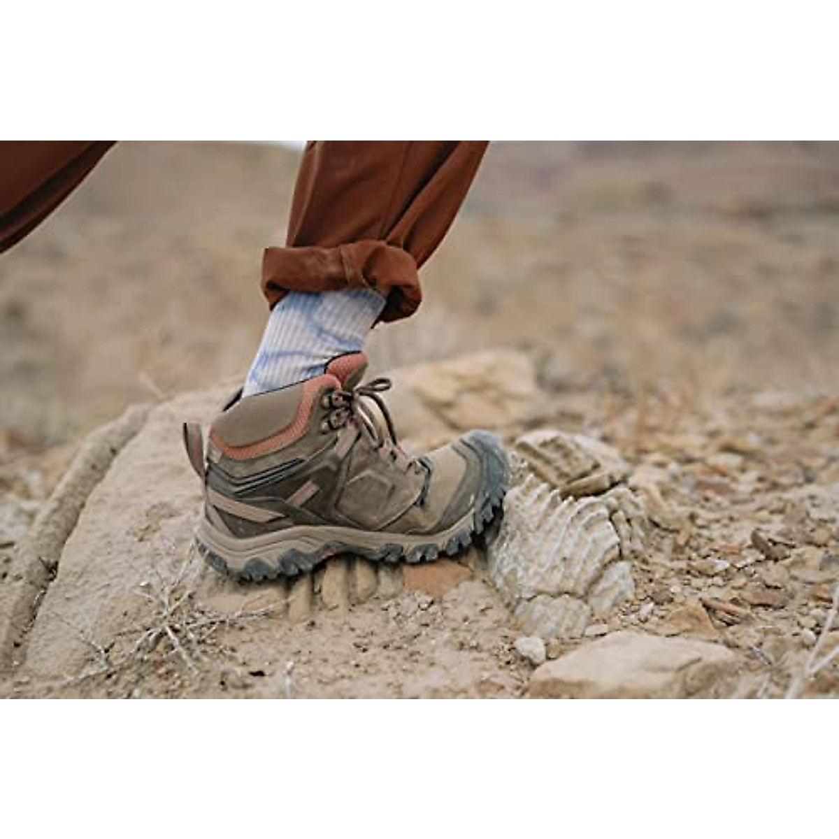 KEEN Women's Ridge Flex Mid Height Waterproof Hiking Boot, Timberwolf/Brick Dust, 11